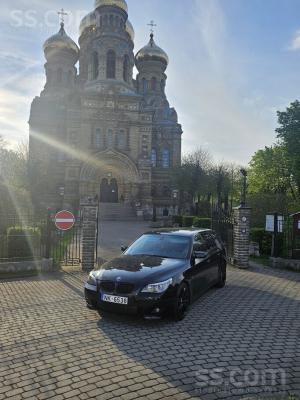 Black BMW 525 2004 in Liepaja, with an engine capacity of 2.50 L and mileage of 414 thousand km for 2900 €, photo  on AUTOMOTO.COM.LV
