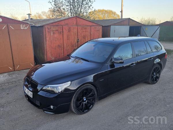 Black BMW 525 2004 in Liepaja, with an engine capacity of 2.50 L and mileage of 414 thousand km for 2900 €, photo 8 on AUTOMOTO.COM.LV