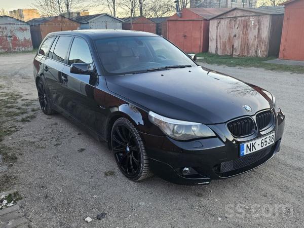 Black BMW 525 2004 in Liepaja, with an engine capacity of 2.50 L and mileage of 414 thousand km for 2900 €, photo 10 on AUTOMOTO.COM.LV