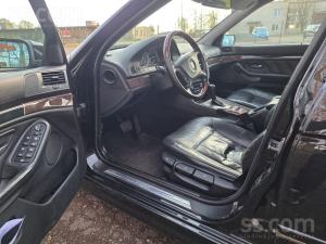 Черный БМВ 525 2004 в Бауска, объемом двигателя 2.50 л и пробегом 285 тыс. км за 3450 €, фото 16 на AUTOMOTO.COM.LV