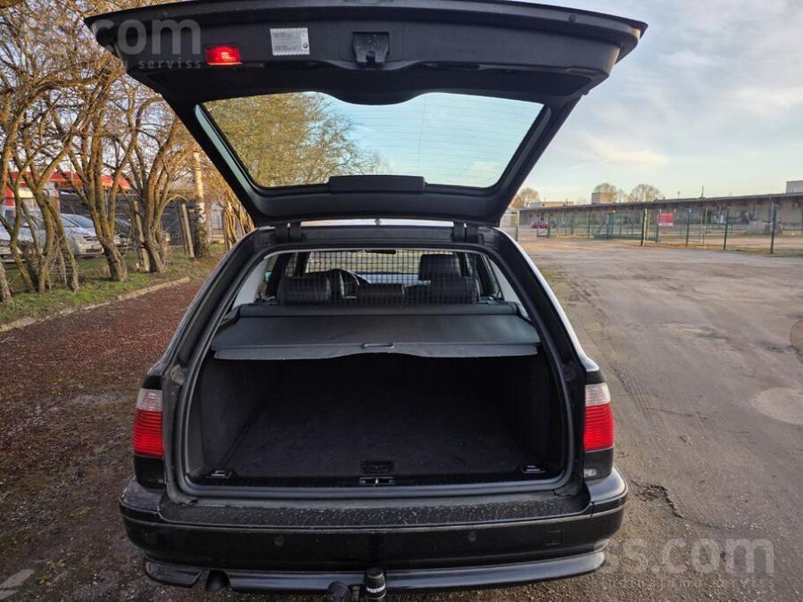 Черный БМВ 525 2004 в Бауска, объемом двигателя 2.50 л и пробегом 285 тыс. км за 3450 €, фото 17 на AUTOMOTO.COM.LV
