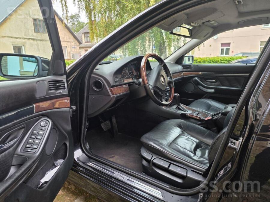 Черный БМВ 525 2004 в Бауска, объемом двигателя 2.50 л и пробегом 294 тыс. км за 3250 €, фото 11 на AUTOMOTO.COM.LV