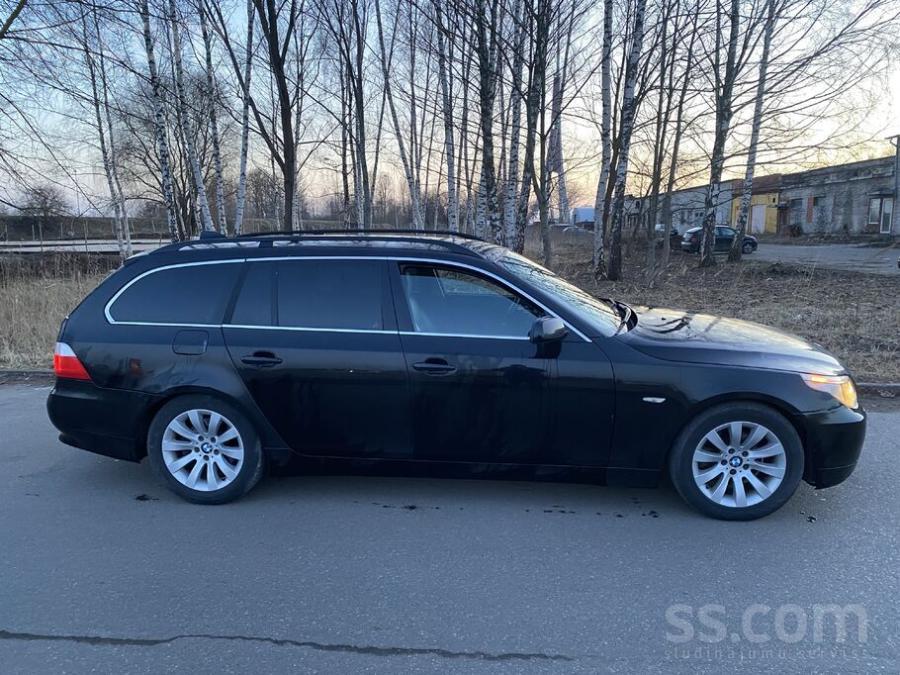 Black BMW 525 2004 in Riga, with an engine capacity of 2.50 L and mileage of 0 thousand km for 2090 €, photo 9 on AUTOMOTO.COM.LV