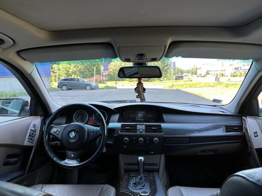 Melns BMW 525 2004 Rīga, ar dzinēja tilpumu 2.50 L un nobraukumu 362 tūkst. km par 3690 €, foto 9 vietnē AUTOMOTO.COM.LV