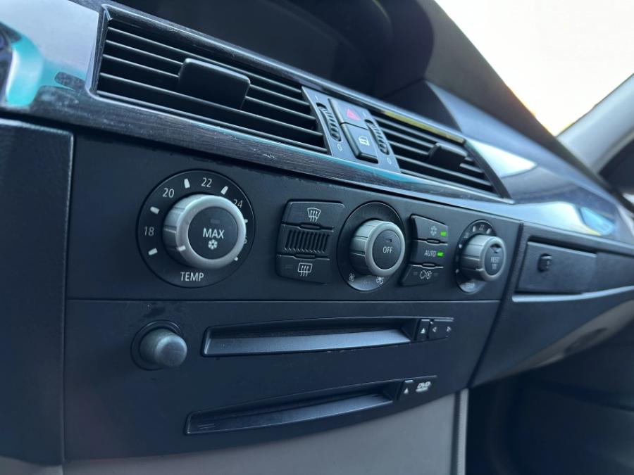 Melns BMW 525 2004 Rīga, ar dzinēja tilpumu 2.50 L un nobraukumu 362 tūkst. km par 3690 €, foto 17 vietnē AUTOMOTO.COM.LV