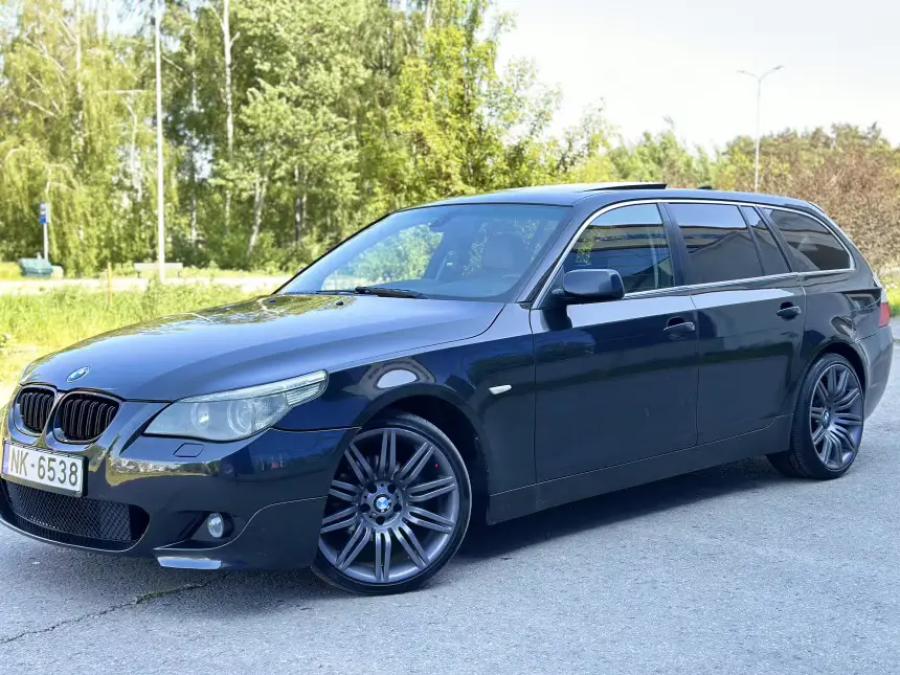 Black BMW 525 2004 in Riga, with an engine capacity of 2.50 L and mileage of 362 thousand km for 3690 €, photo 1 on AUTOMOTO.COM.LV