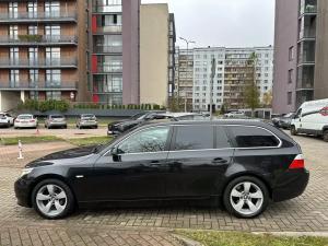 Black BMW 525 2004 in Riga, with an engine capacity of 2.50 L and mileage of 362 thousand km for 3290 €, photo 5 on AUTOMOTO.COM.LV