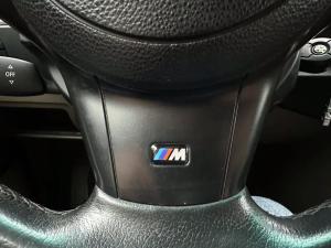 Black BMW 525 2004 in Riga, with an engine capacity of 2.50 L and mileage of 362 thousand km for 3290 €, photo 13 on AUTOMOTO.COM.LV