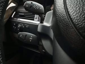 Black BMW 525 2004 in Riga, with an engine capacity of 2.50 L and mileage of 362 thousand km for 3290 €, photo 22 on AUTOMOTO.COM.LV