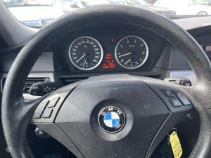 Melns BMW 525 2004 Kauņa, ar dzinēja tilpumu 2.49 L un nobraukumu 296 tūkst. km par 2450 €, foto 13 vietnē AUTOMOTO.COM.LV