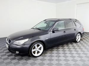 Черный БМВ 525 2004 в Таллин, объемом двигателя 2.50 л и пробегом 374 тыс. км за 1799 €, фото 3 на AUTOMOTO.COM.LV