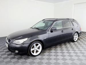 Черный БМВ 525 2004 в Таллин, объемом двигателя 2.50 л и пробегом 374 тыс. км за 1799 €, фото 10 на AUTOMOTO.COM.LV