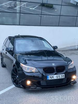Melns BMW 525 2004 Rīga, ar dzinēja tilpumu 2.50 L un nobraukumu 418 tūkst. km par 3300 €, foto  vietnē AUTOMOTO.COM.LV