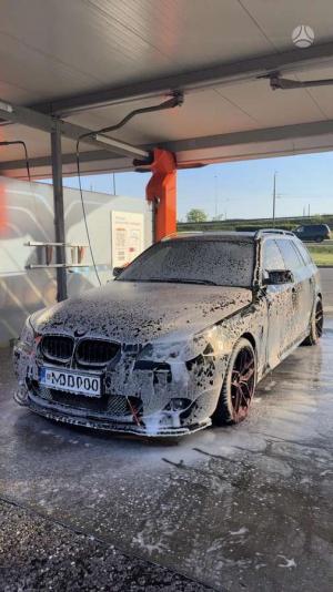 Melns BMW 525 2004 Viļņa, ar dzinēja tilpumu 2.50 L un nobraukumu 415 tūkst. km par 4500 €, foto 5 vietnē AUTOMOTO.COM.LV