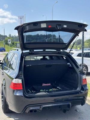 Melns BMW 525 2004 Viļņa, ar dzinēja tilpumu 2.50 L un nobraukumu 415 tūkst. km par 4500 €, foto 16 vietnē AUTOMOTO.COM.LV