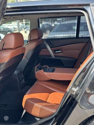Melns BMW 525 2004 Viļņa, ar dzinēja tilpumu 2.50 L un nobraukumu 415 tūkst. km par 4500 €, foto 17 vietnē AUTOMOTO.COM.LV