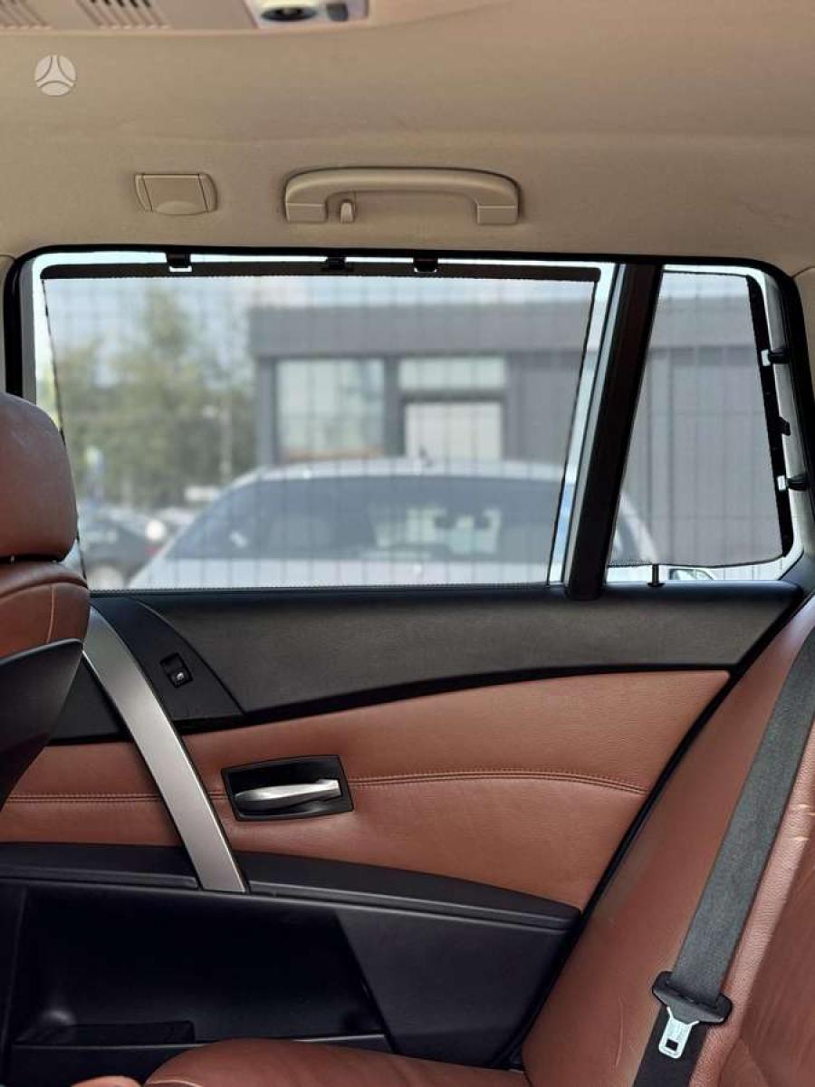 Melns BMW 525 2004 Viļņa, ar dzinēja tilpumu 2.50 L un nobraukumu 415 tūkst. km par 4500 €, foto 18 vietnē AUTOMOTO.COM.LV