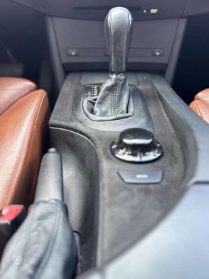 Melns BMW 525 2004 Viļņa, ar dzinēja tilpumu 2.50 L un nobraukumu 415 tūkst. km par 4500 €, foto 27 vietnē AUTOMOTO.COM.LV