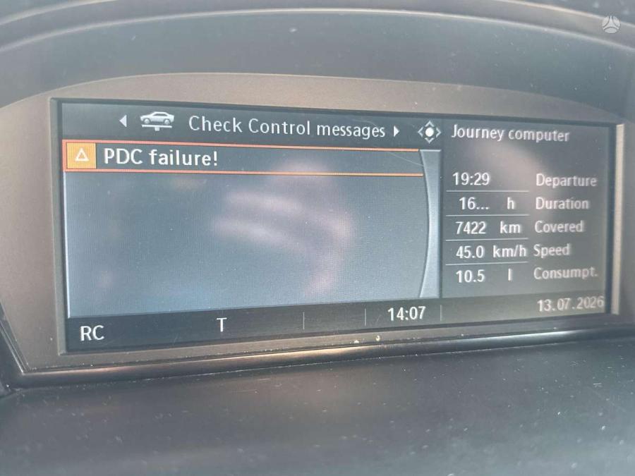 Melns BMW 525 2004 Viļņa, ar dzinēja tilpumu 2.50 L un nobraukumu 415 tūkst. km par 4500 €, foto 32 vietnē AUTOMOTO.COM.LV