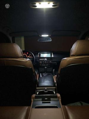 Melns BMW 525 2004 Viļņa, ar dzinēja tilpumu 2.50 L un nobraukumu 415 tūkst. km par 4500 €, foto 34 vietnē AUTOMOTO.COM.LV