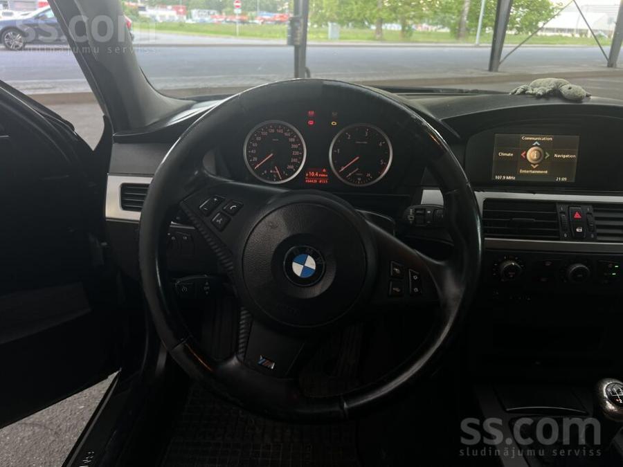 Melns BMW 525 2004 Rīga, ar dzinēja tilpumu 2.50 L un nobraukumu 0 tūkst. km par 4200 €, foto 18 vietnē AUTOMOTO.COM.LV