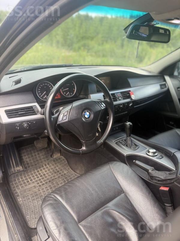Melns BMW 525 2004 Jelgava, ar dzinēja tilpumu 2.50 L un nobraukumu 492 tūkst. km par 2700 €, foto 5 vietnē AUTOMOTO.COM.LV