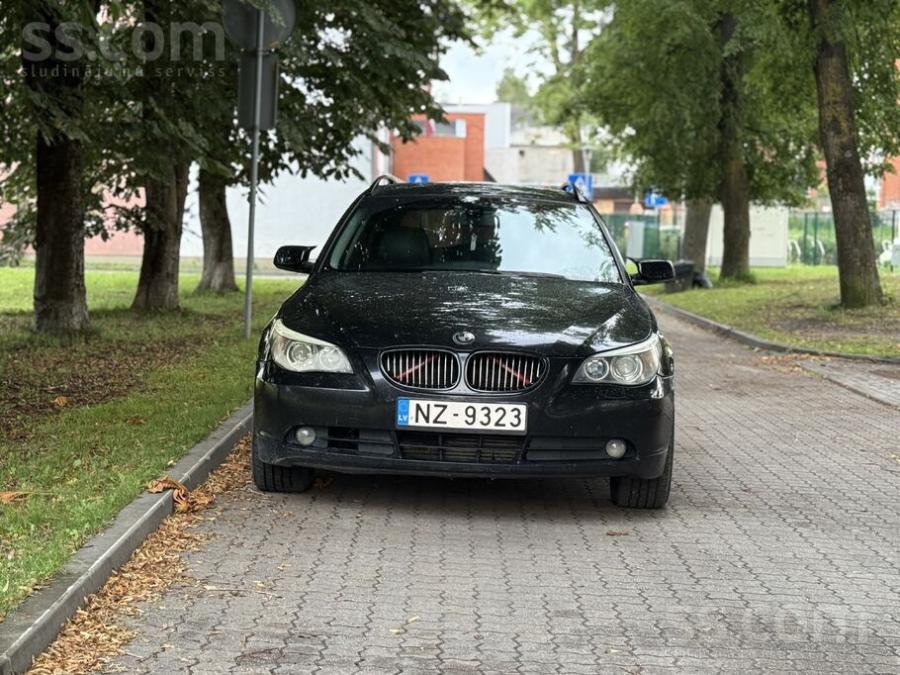 Черный БМВ 525 2004 в Елгава, объемом двигателя 2.50 л и пробегом 0 тыс. км за 2500 €, фото 1 на AUTOMOTO.COM.LV