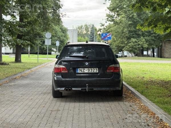 Melns BMW 525 2004 Jelgava, ar dzinēja tilpumu 2.50 L un nobraukumu 0 tūkst. km par 2500 €, foto 3 vietnē AUTOMOTO.COM.LV