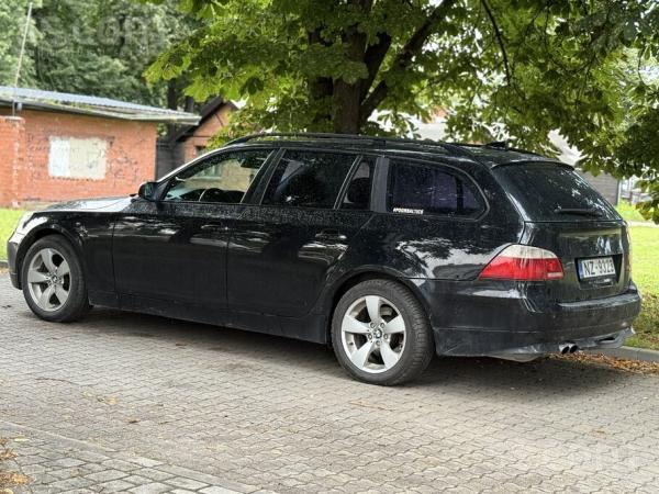 Melns BMW 525 2004 Jelgava, ar dzinēja tilpumu 2.50 L un nobraukumu 0 tūkst. km par 2500 €, foto 4 vietnē AUTOMOTO.COM.LV