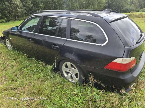 Melns BMW 525 2004 Ukmergė, ar dzinēja tilpumu 0.00 L un nobraukumu 0 tūkst. km par 950 €, foto 5 vietnē AUTOMOTO.COM.LV