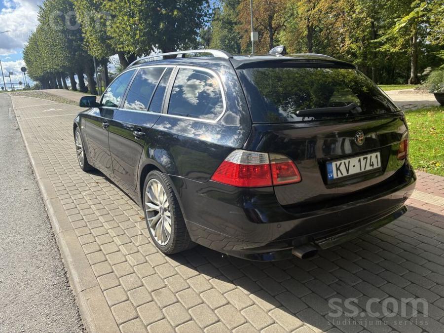 Melns BMW 525 2004 Bauska, ar dzinēja tilpumu 2.50 L un nobraukumu 455 tūkst. km par 2850 €, foto 3 vietnē AUTOMOTO.COM.LV