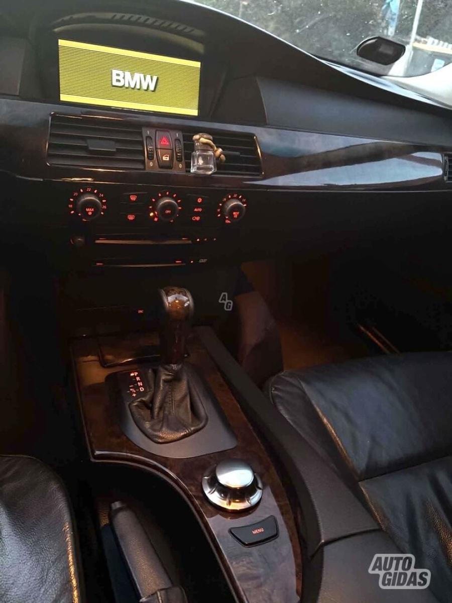 Melns BMW 525 2004 Pasvalys, ar dzinēja tilpumu 2.50 L un nobraukumu 455 tūkst. km par 1950 €, foto 10 vietnē AUTOMOTO.COM.LV