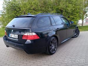 Melns BMW 525 2005 Dobele, ar dzinēja tilpumu 2.50 L un nobraukumu 365 tūkst. km par 3700 €, foto 4 vietnē AUTOMOTO.COM.LV