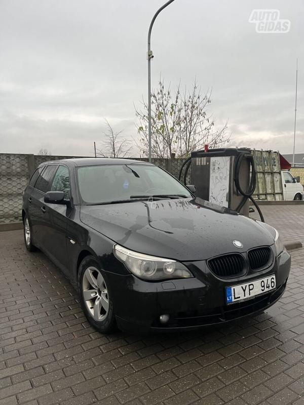 Black BMW 525 2005 in Kaunas, with an engine capacity of 2.50 L and mileage of 350 thousand km for 1800 €, photo 2 on AUTOMOTO.COM.LV