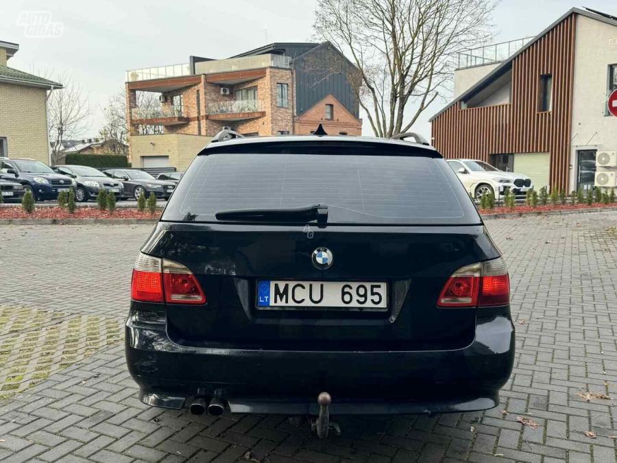 Melns BMW 525 2005 Panevēža, ar dzinēja tilpumu 2.50 L un nobraukumu 317 tūkst. km par 2000 €, foto 9 vietnē AUTOMOTO.COM.LV
