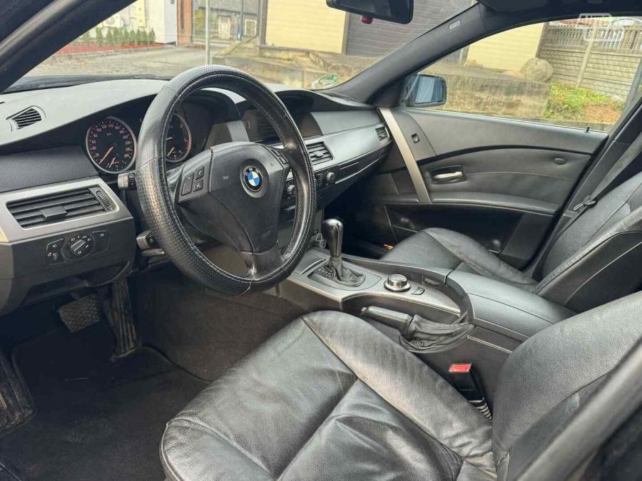 Melns BMW 525 2005 Panevēža, ar dzinēja tilpumu 2.50 L un nobraukumu 317 tūkst. km par 2000 €, foto 11 vietnē AUTOMOTO.COM.LV
