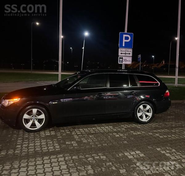 Black BMW 525 2005 in Ventspils, with an engine capacity of 2.50 L and mileage of 402 thousand km for 3200 €, photo 4 on AUTOMOTO.COM.LV