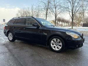 Melns BMW 525 2005 Šauļi, ar dzinēja tilpumu 2.50 L un nobraukumu 427 tūkst. km par 1950 €, foto 4 vietnē AUTOMOTO.COM.LV