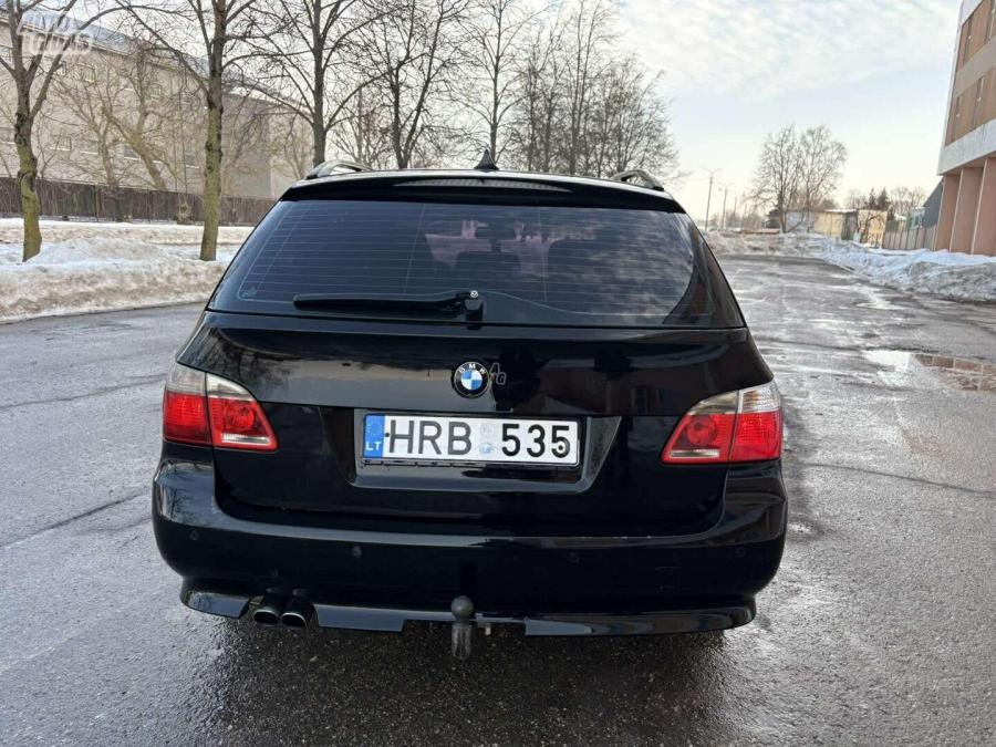 Melns BMW 525 2005 Šauļi, ar dzinēja tilpumu 2.50 L un nobraukumu 427 tūkst. km par 1950 €, foto 7 vietnē AUTOMOTO.COM.LV