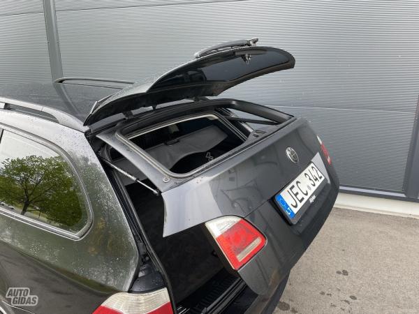 Black BMW 525 2005 in Alytus, with an engine capacity of 2.50 L and mileage of 320 thousand km for 2222 €, photo 7 on AUTOMOTO.COM.LV