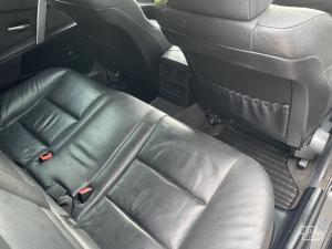 Black BMW 525 2005 in Alytus, with an engine capacity of 2.50 L and mileage of 320 thousand km for 2222 €, photo 17 on AUTOMOTO.COM.LV