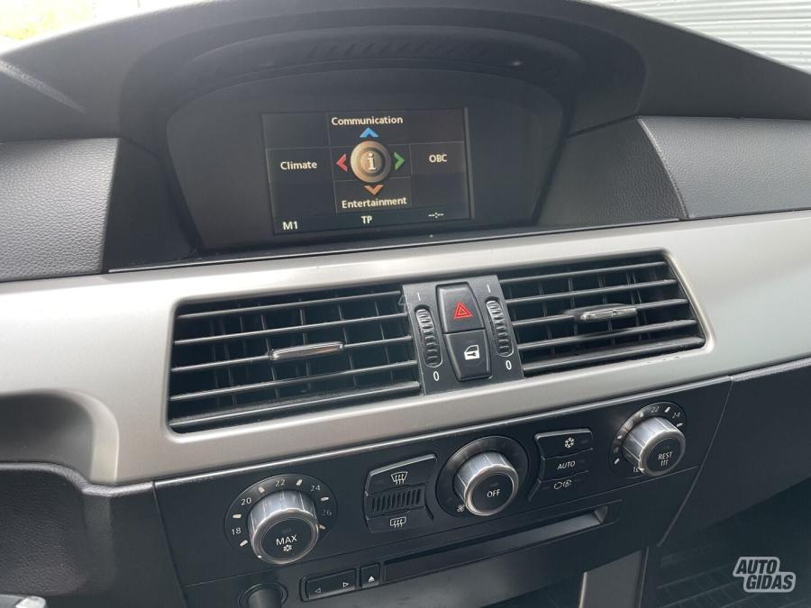 Black BMW 525 2005 in Alytus, with an engine capacity of 2.50 L and mileage of 320 thousand km for 2222 €, photo 21 on AUTOMOTO.COM.LV