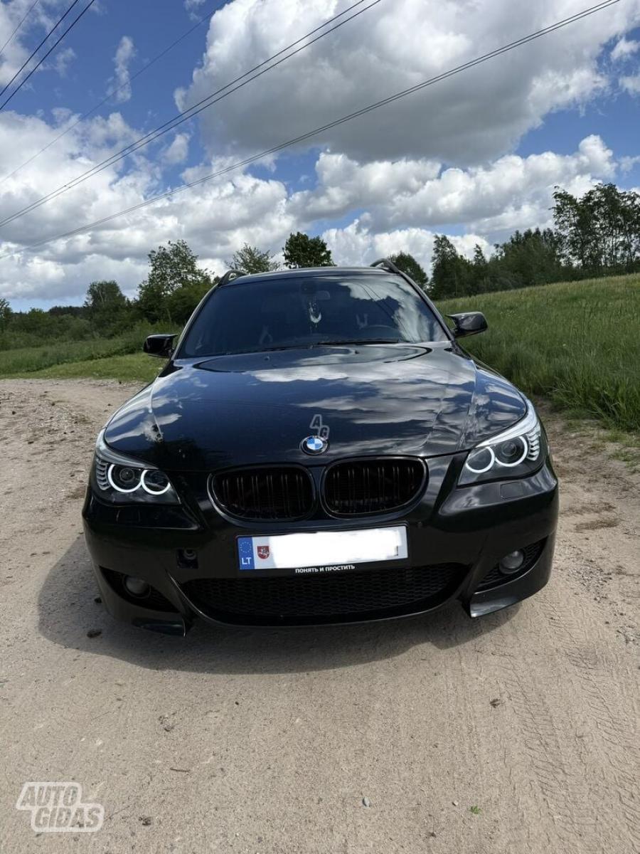 Melns BMW 525 2005 Viļņa, ar dzinēja tilpumu 3.00 L un nobraukumu 335 tūkst. km par 4500 €, foto 1 vietnē AUTOMOTO.COM.LV
