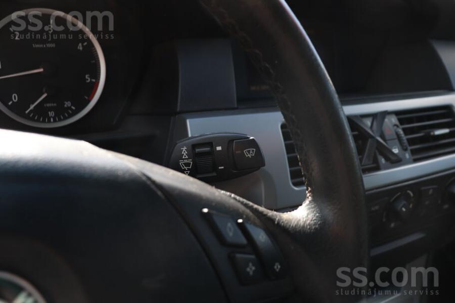 Black BMW 525 2005 in Valmiera, with an engine capacity of 2.50 L and mileage of 0 thousand km for 2700 €, photo 19 on AUTOMOTO.COM.LV