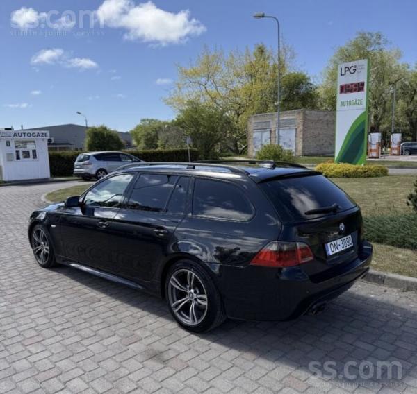 Melns BMW 525 2005 Liepāja, ar dzinēja tilpumu 2.50 L un nobraukumu 415 tūkst. km par 3600 €, foto 3 vietnē AUTOMOTO.COM.LV