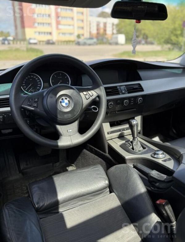 Melns BMW 525 2005 Liepāja, ar dzinēja tilpumu 2.50 L un nobraukumu 415 tūkst. km par 3600 €, foto 9 vietnē AUTOMOTO.COM.LV