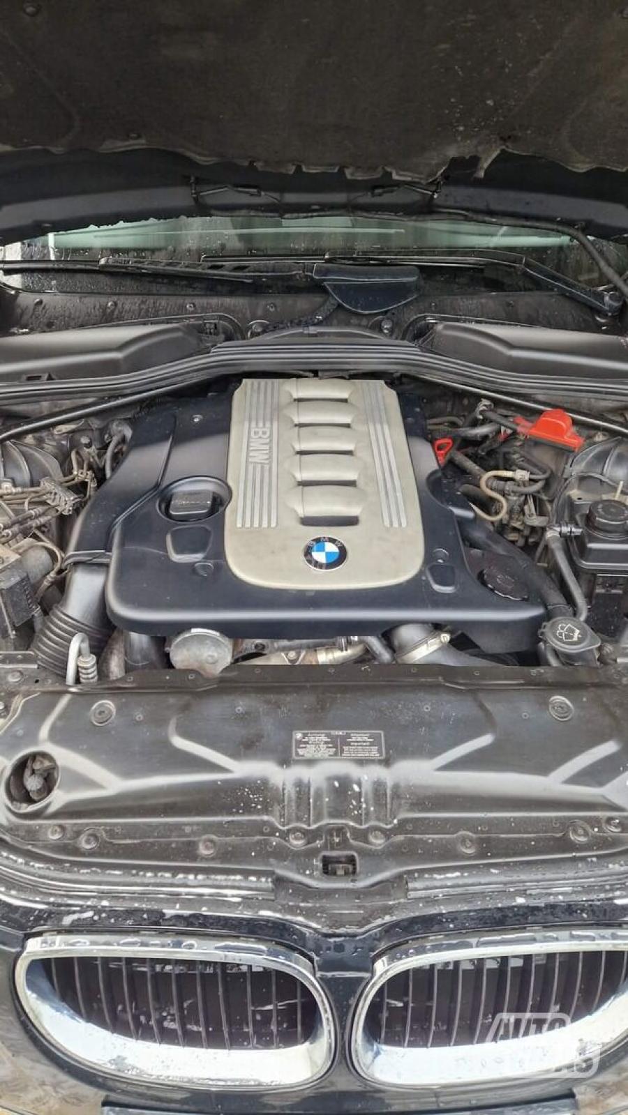 Melns BMW 525 2005 Šilalė, ar dzinēja tilpumu 2.50 L un nobraukumu 400 tūkst. km par 2000 €, foto 10 vietnē AUTOMOTO.COM.LV