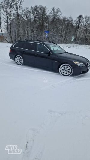 Melns BMW 525 2005 Šilalė, ar dzinēja tilpumu 2.50 L un nobraukumu 400 tūkst. km par 2000 €, foto 12 vietnē AUTOMOTO.COM.LV
