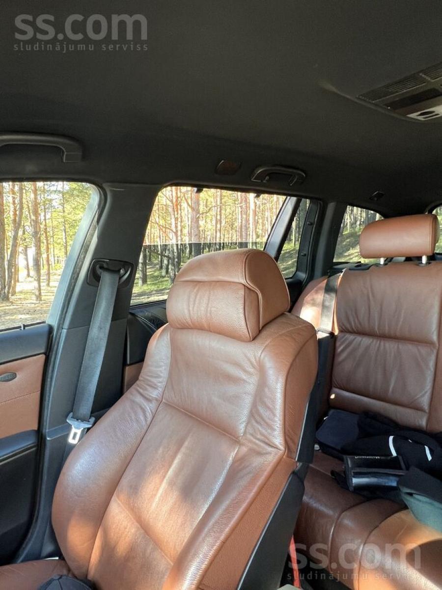 Melns BMW 525 2005 Rīga, ar dzinēja tilpumu 2.50 L un nobraukumu 375 tūkst. km par 4750 €, foto 12 vietnē AUTOMOTO.COM.LV