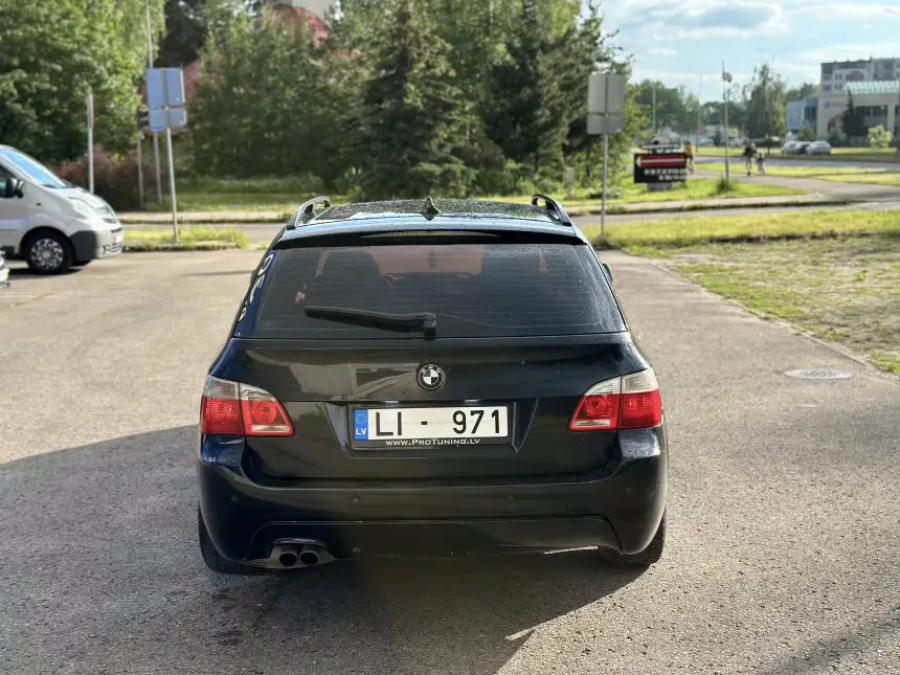 Black BMW 525 2005 in Riga, with an engine capacity of 2.50 L and mileage of 376 thousand km for 2990 €, photo 4 on AUTOMOTO.COM.LV